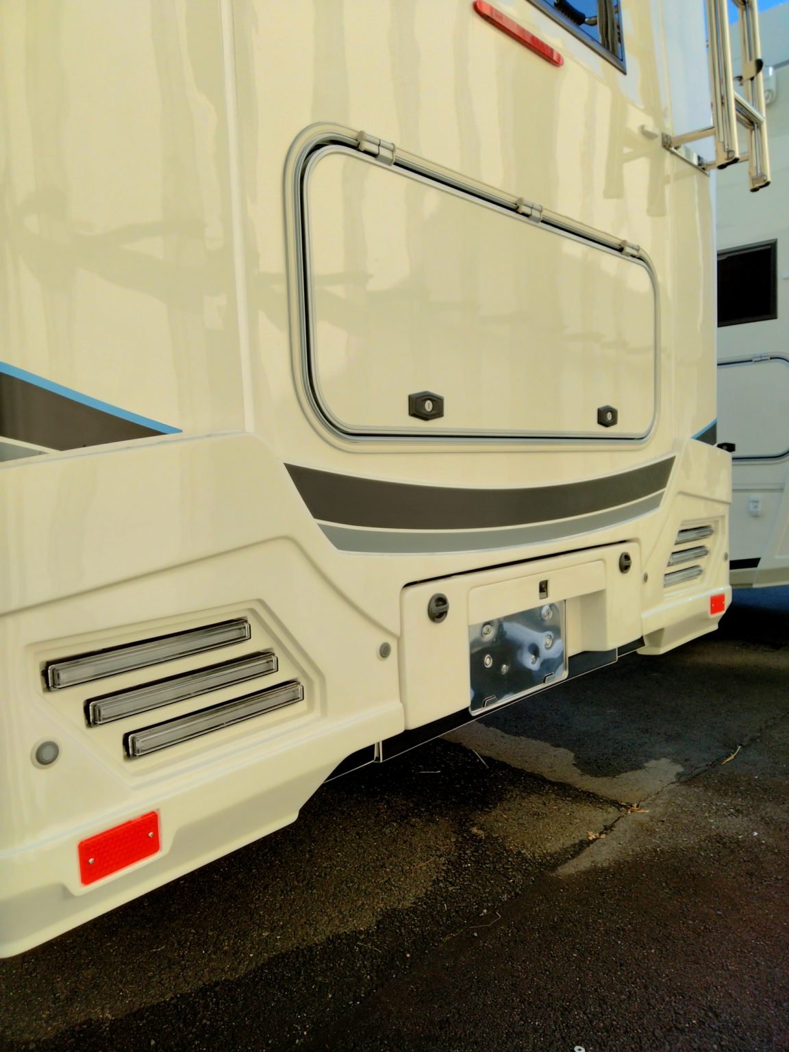 2025年 ZIL Noble入庫しました！ | バンテック愛知スタッフブログ